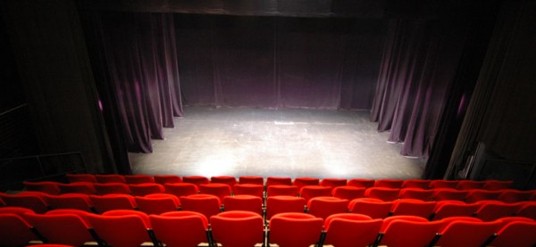 Lever de rideau à Tanger sur la 1ère édition du Festival de théâtre de ...